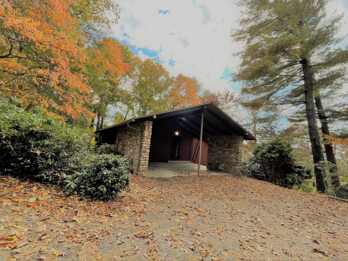 Featured Listing – 1966 Bert King Designed MCM | mid century modern ...